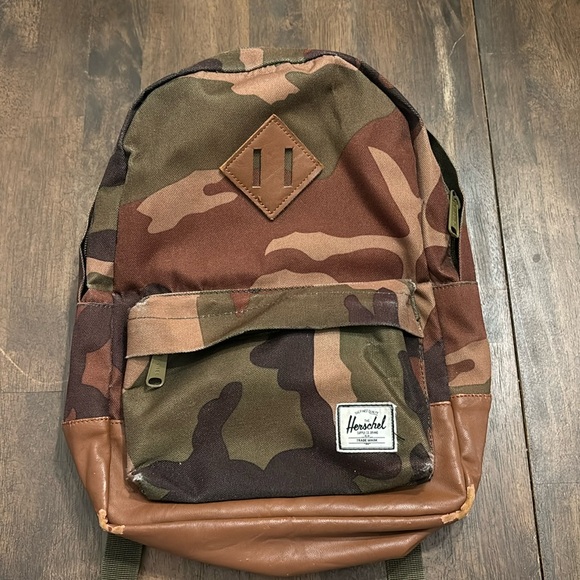 Herschel Supply Company | Accessories | Herschel Supply Co Mini Camo ...